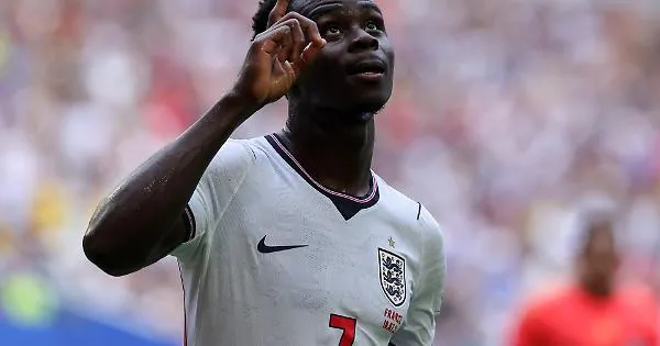 Saka scores a hat-trick and sets a world record: England beats France 6 ...